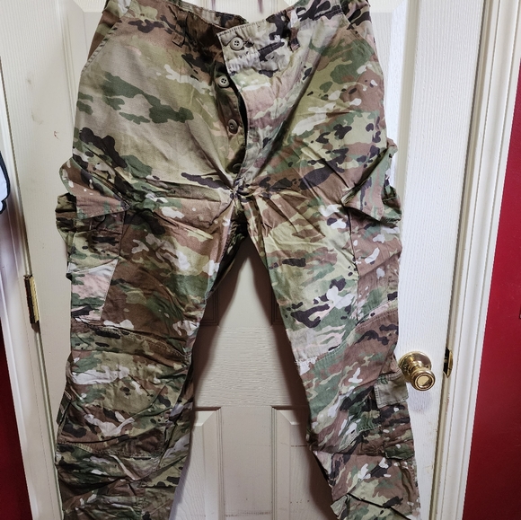 U.S. Army | Pants | Army Ocp Pants Large Regular | Poshmark